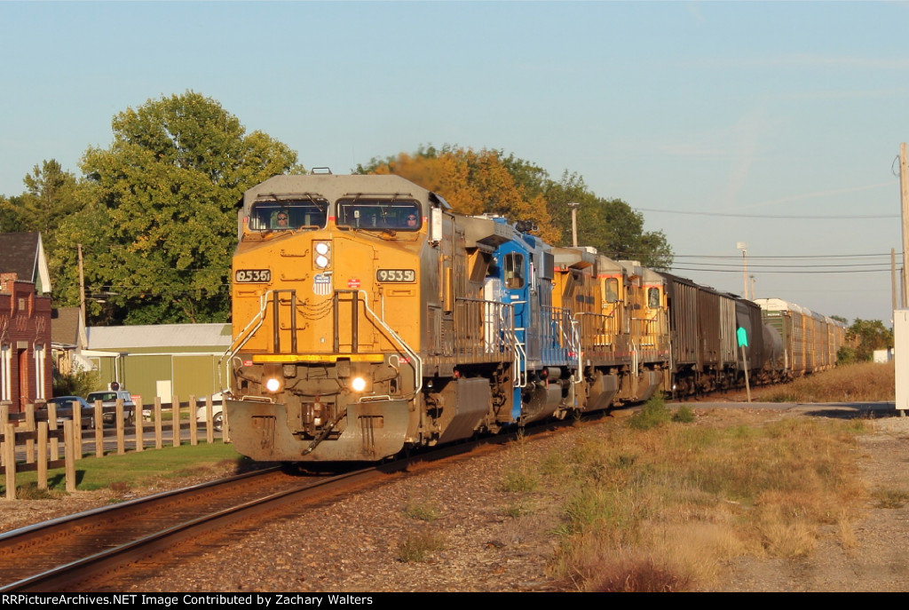 UP 9535 GMTX 2282 UP 1835 1867